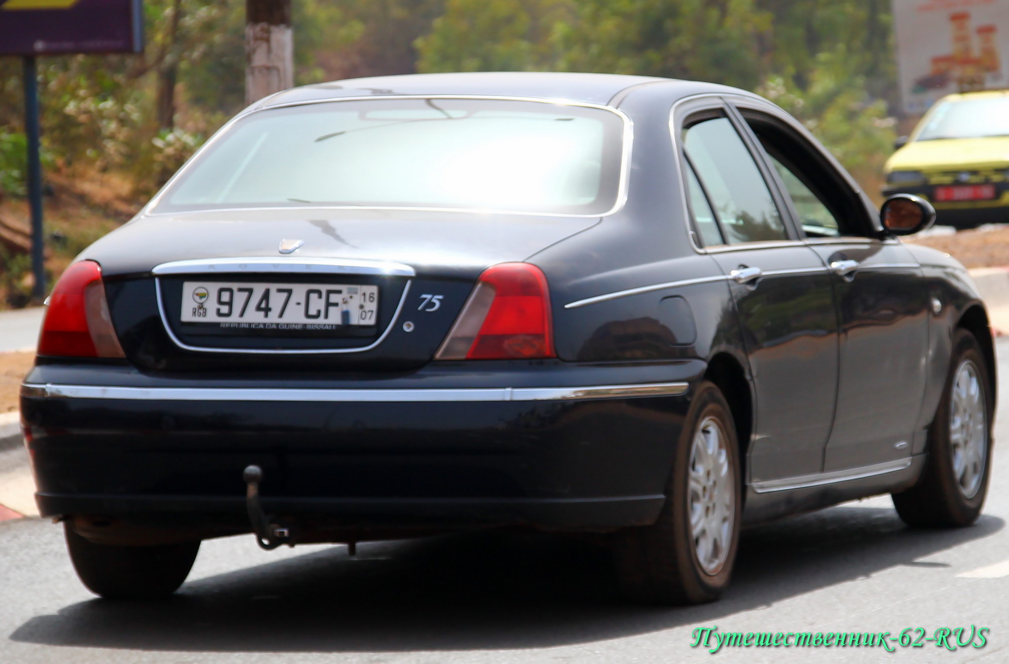 License plates of Guinea-Bissau / Matriculas ou placas da República de ...