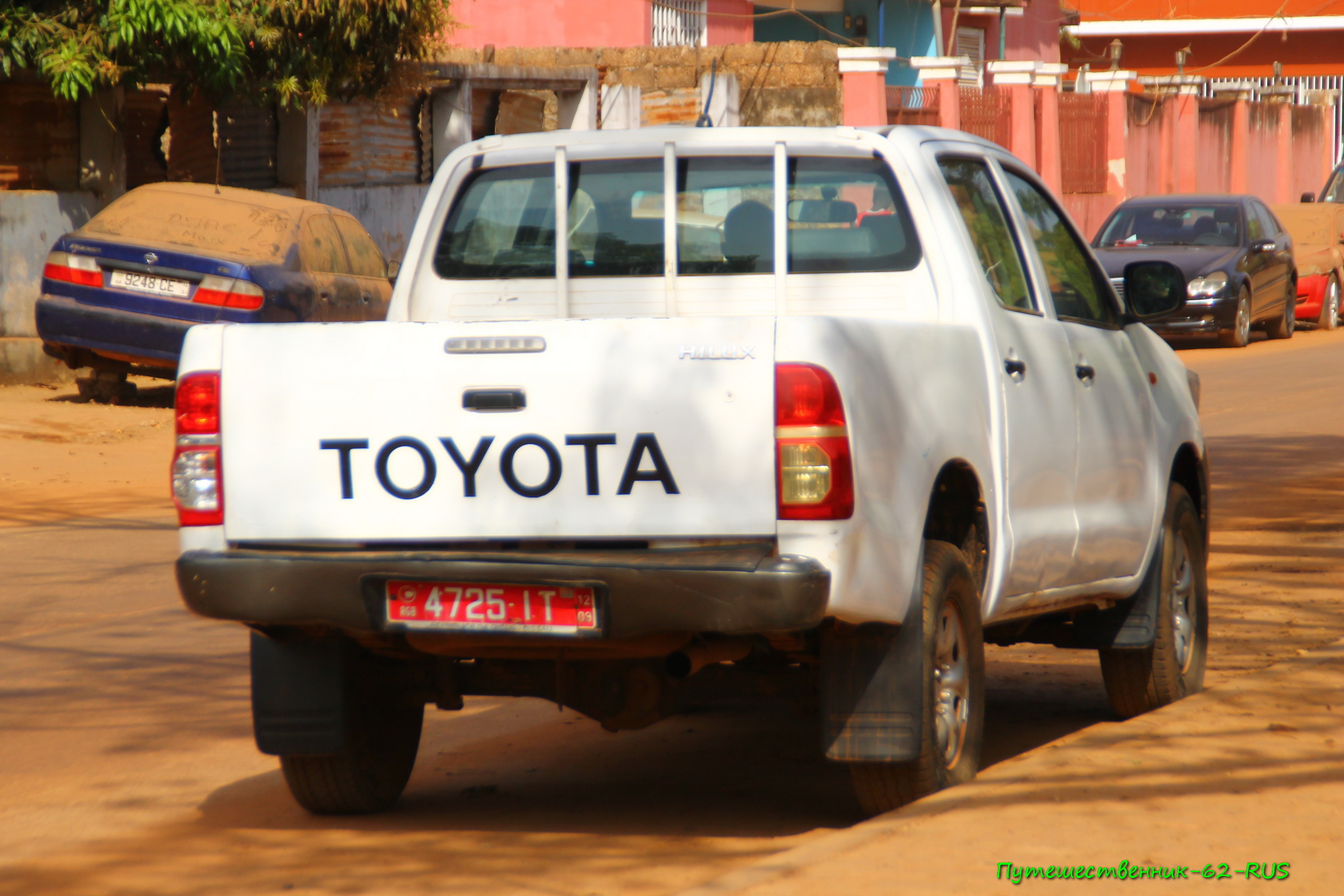 License plates of Guinea-Bissau / Matriculas ou placas da República de ...