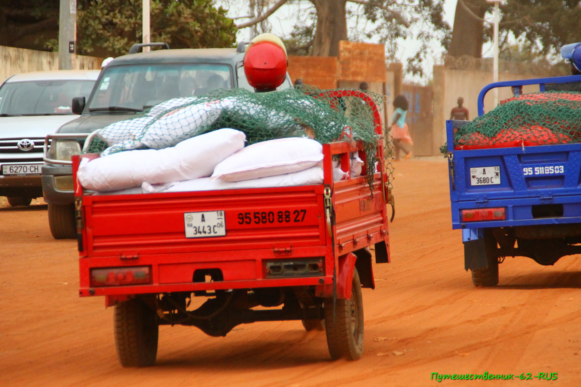 License plates of Guinea-Bissau / Matriculas ou placas da República de ...
