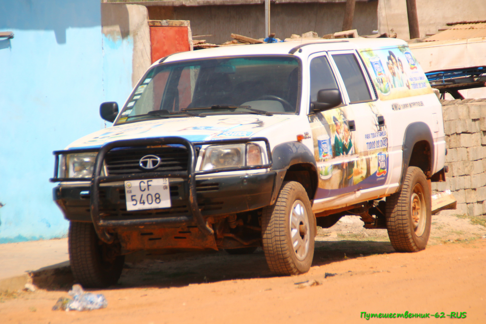 License plates of Guinea-Bissau / Matriculas ou placas da República de ...