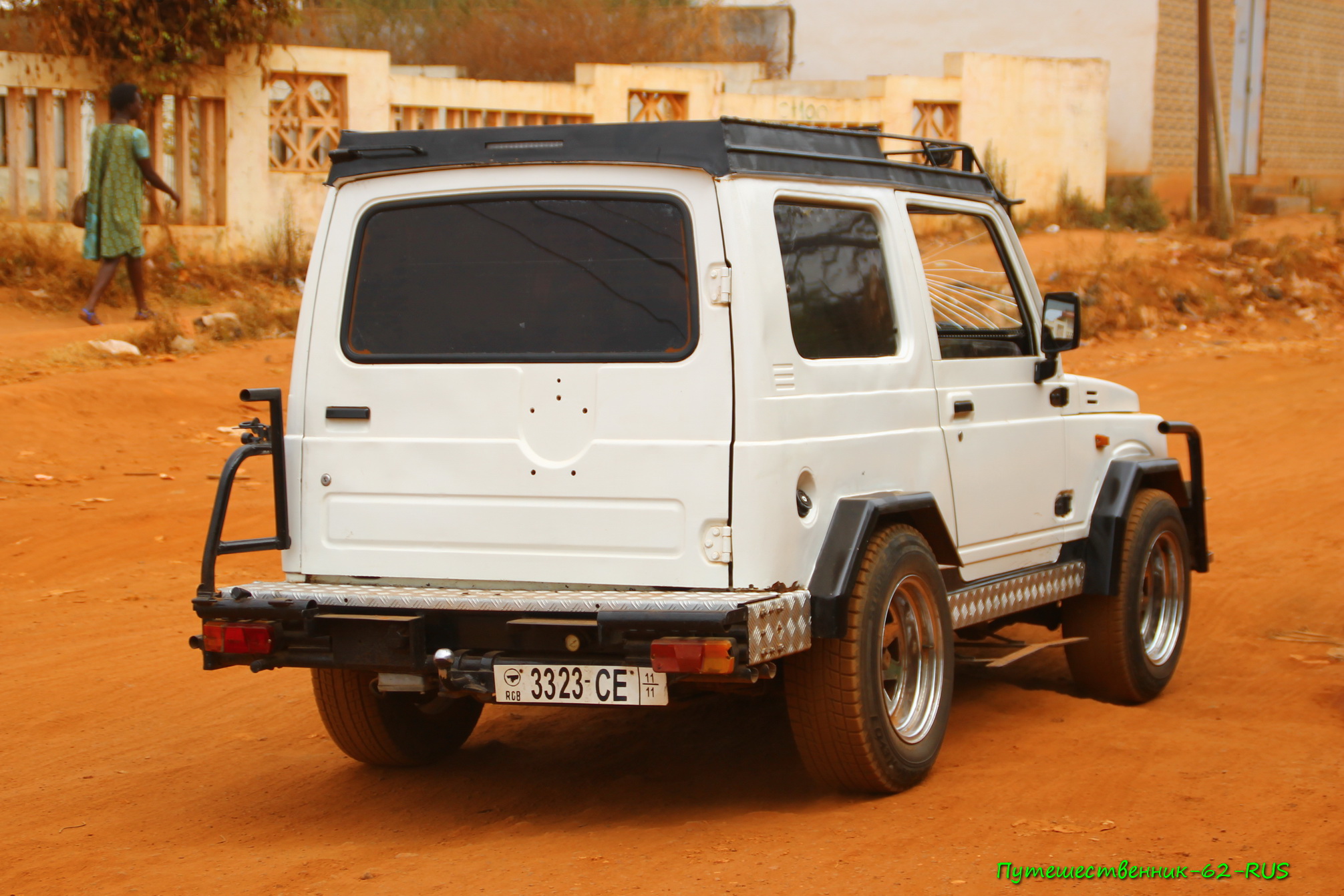 License plates of Guinea-Bissau / Matriculas ou placas da República de ...