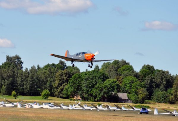 RED aircraft showcases RED A03 Powered YAK-18T. RED aircraft has